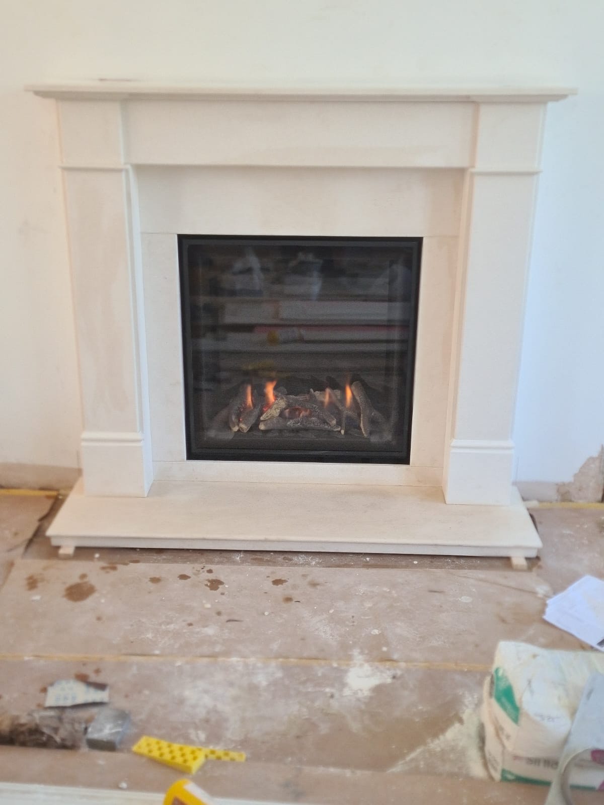 Contemporary Log Effect Gas Fire Installation - Hampstead - Gas Fire inset