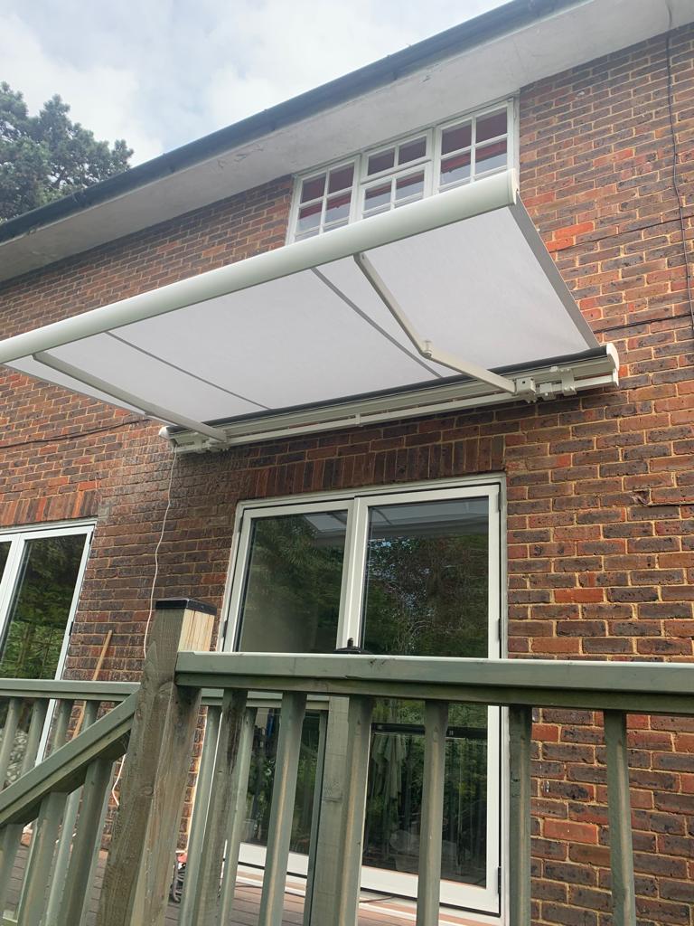 Retractable Electric Garden Awning : Northwood
